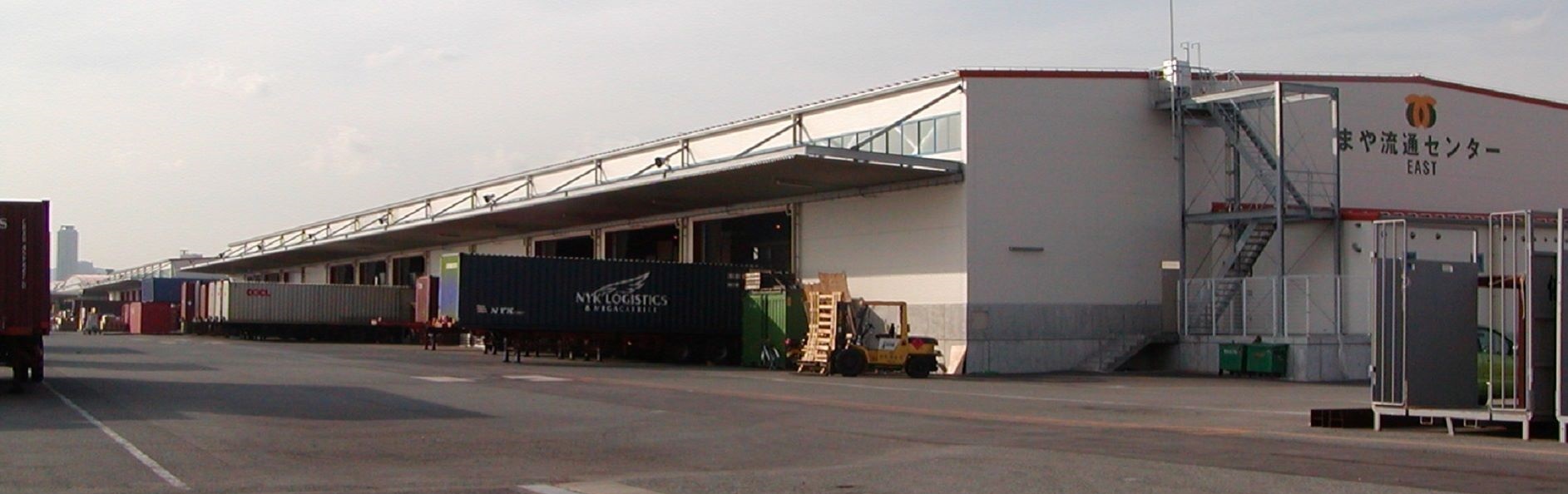 佐野運輸株式会社 | 物流の未来を拓く